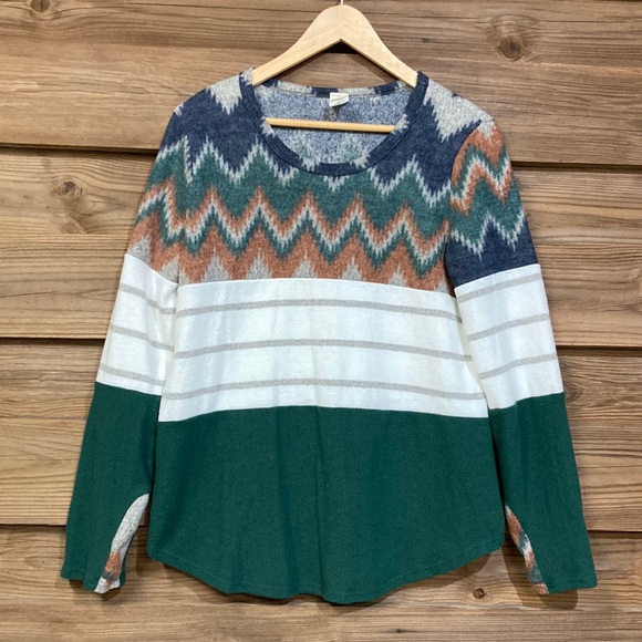 7th Ray | Tops | 7th Ray Fleece Top | Poshmark